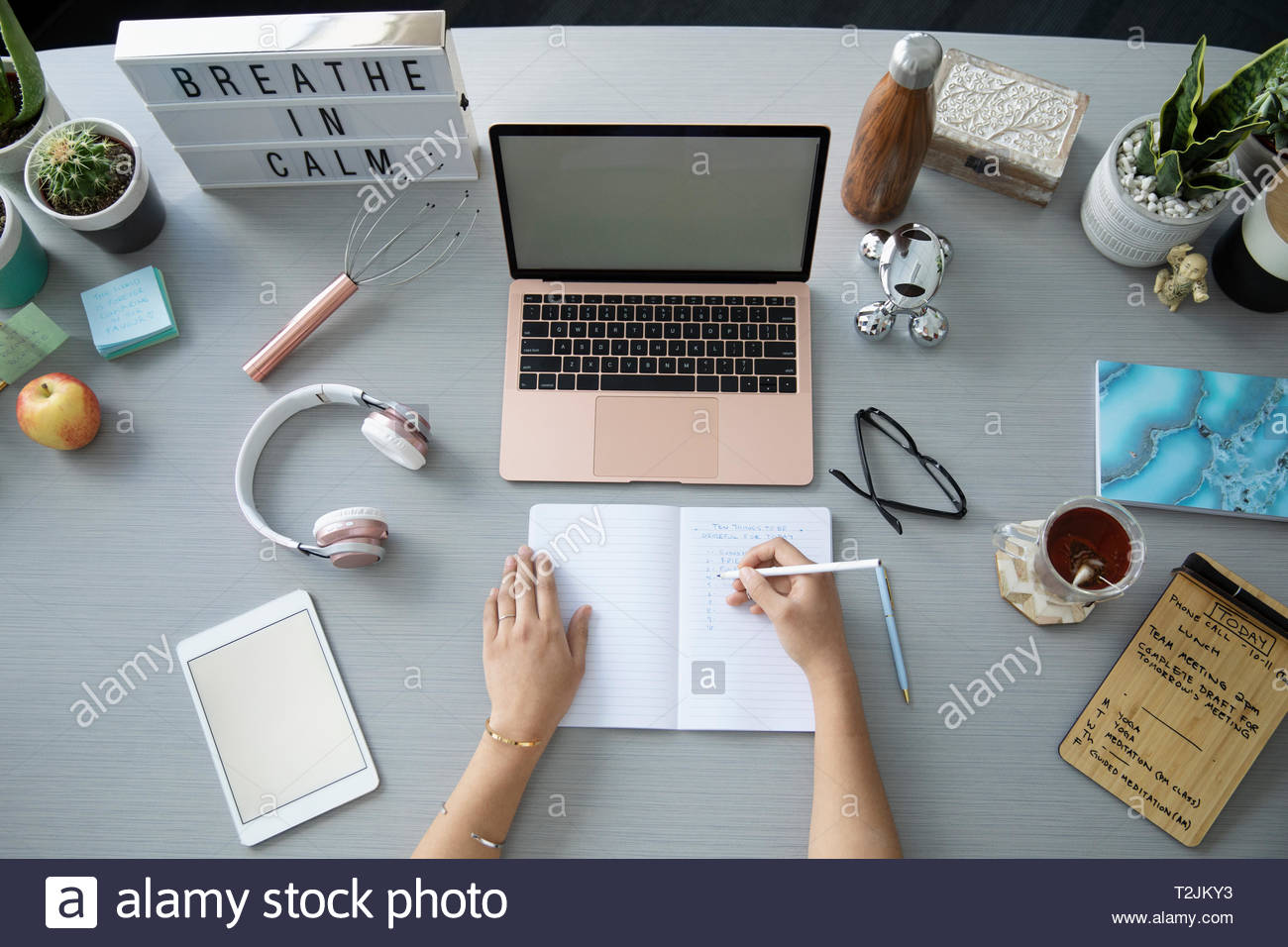 Zen internet hi-res stock photography and images - Alamy