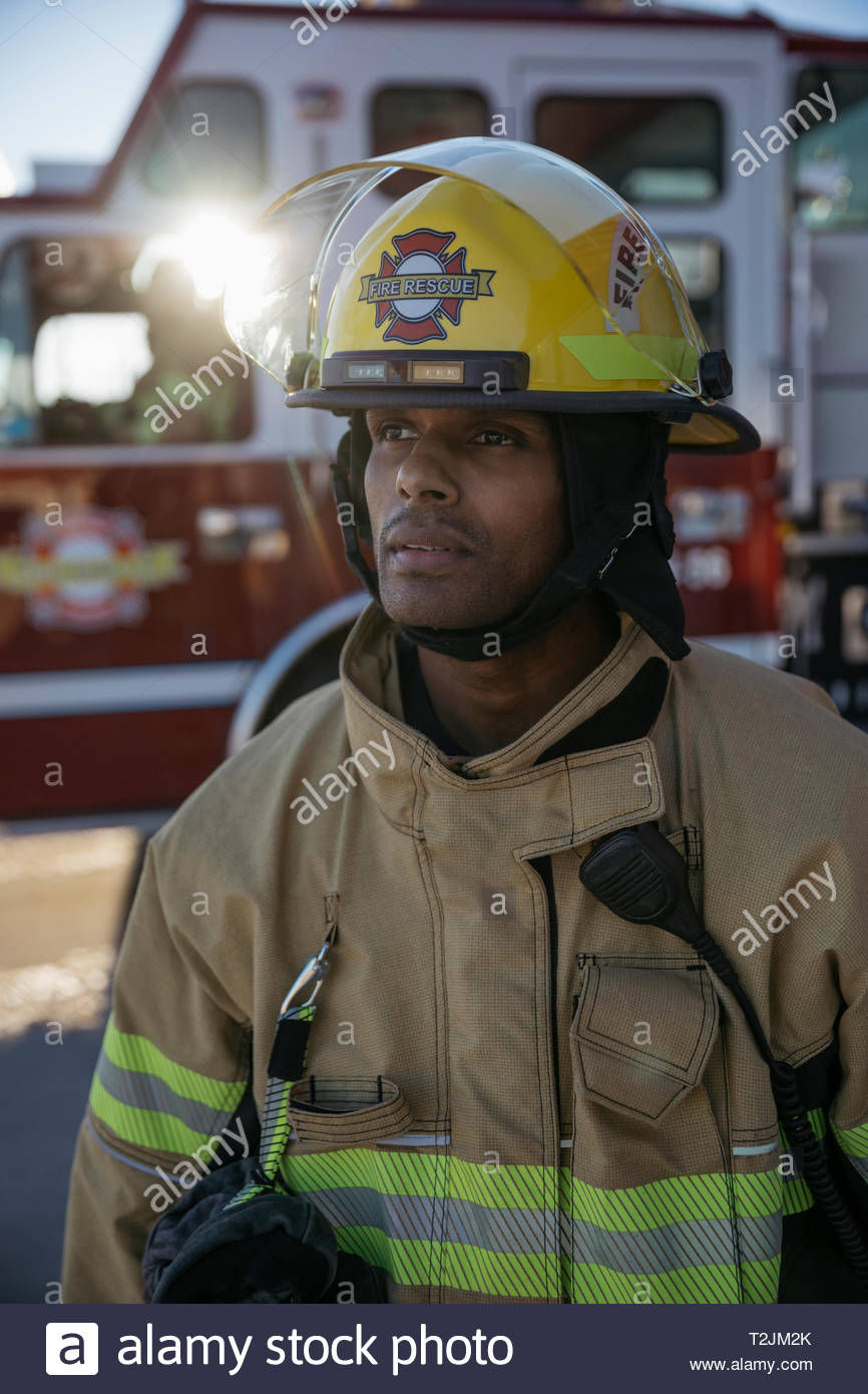 Portrait of firefighter hi-res stock photography and images - Alamy