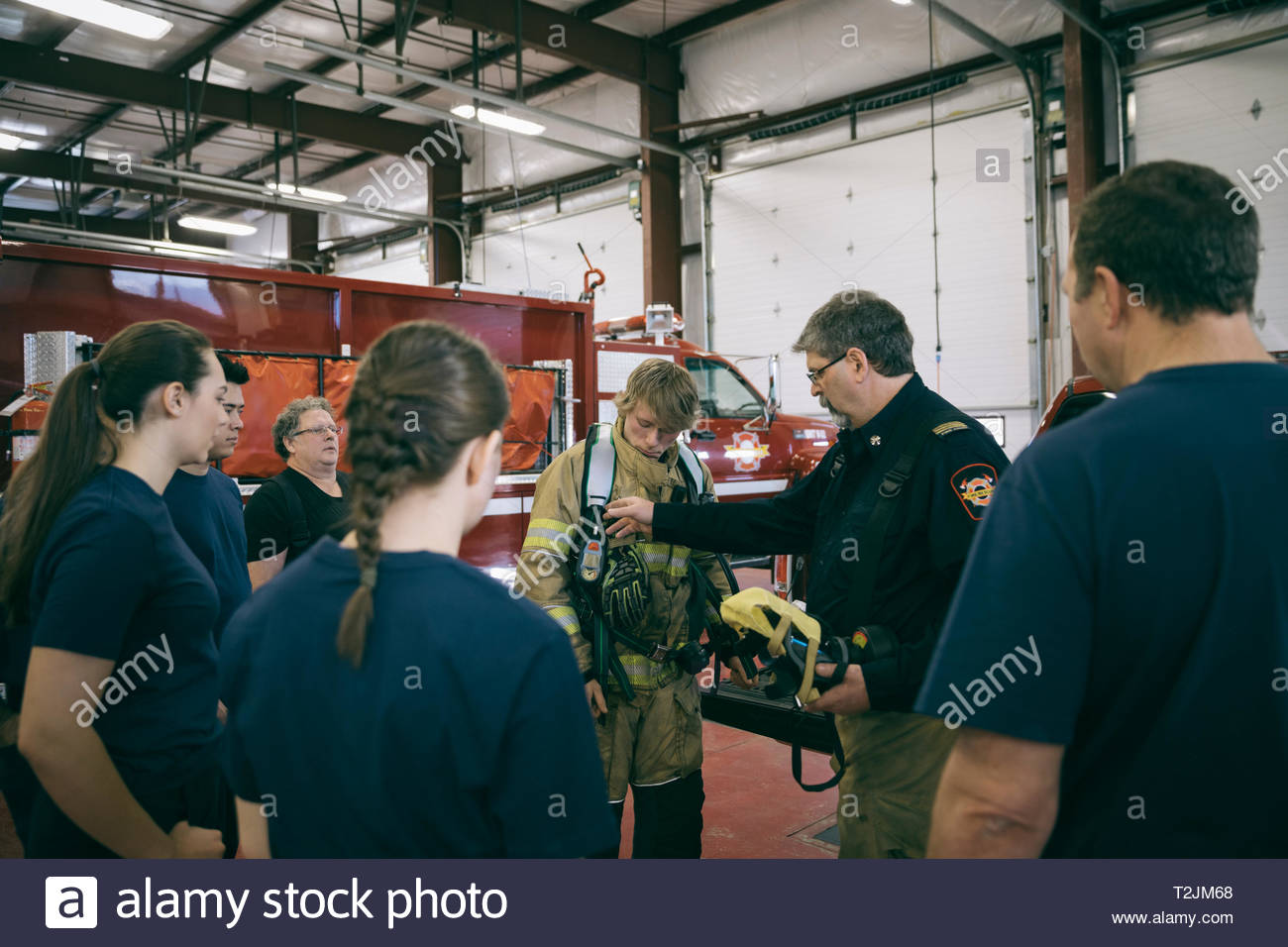 Women firefighters training hi-res stock photography and images - Alamy