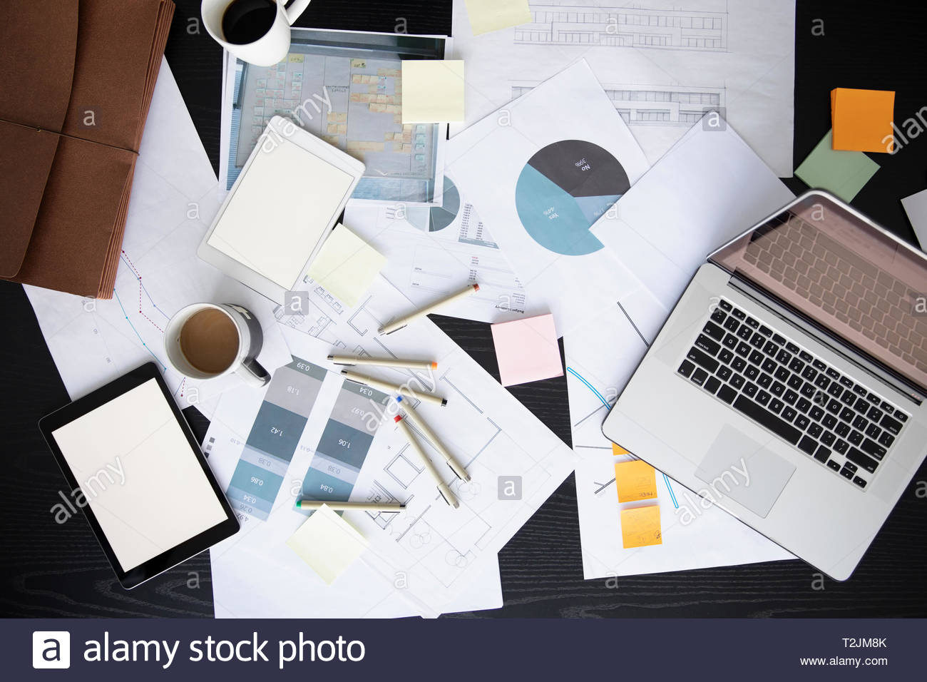 Conference table above view hi-res stock photography and images - Alamy