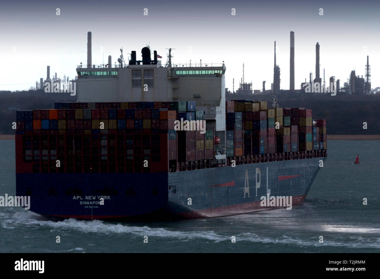 arrives,in,hail,storm,Container Ship,APL,New York,Fawley,Oil,Refinery ...
