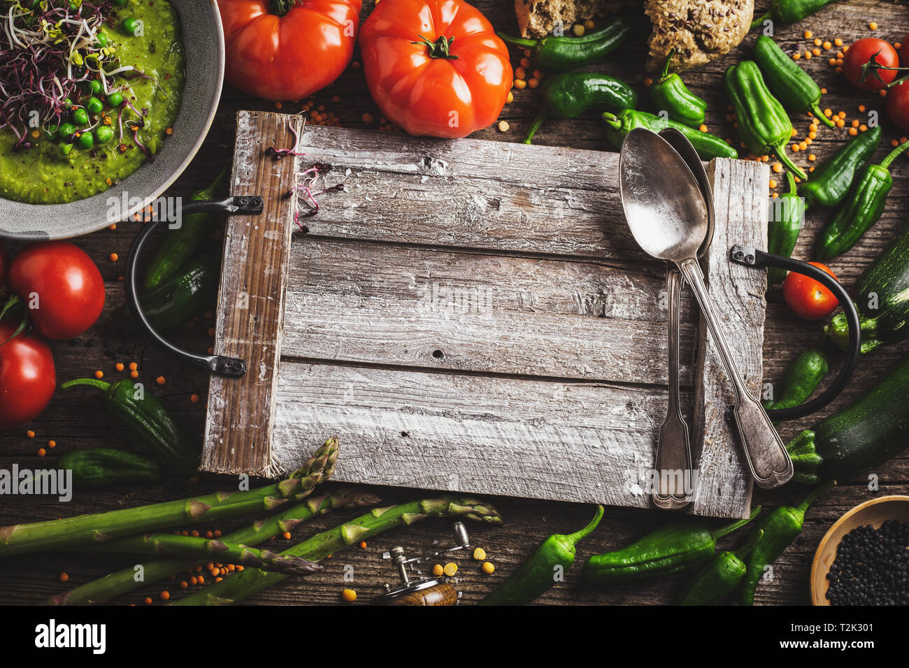 Healthy food background. Clean eating, vegan, vegetarian food concept ...