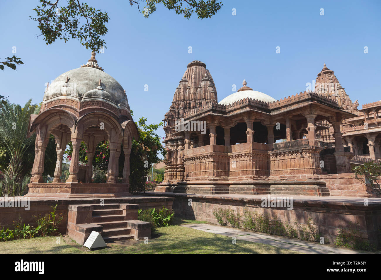 Mandore temple hi-res stock photography and images - Alamy
