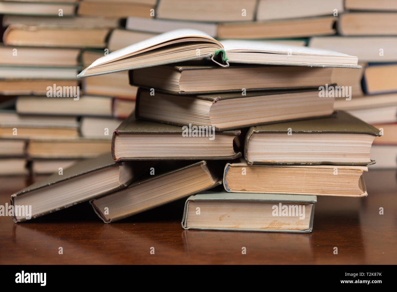 Open books closeup stack hi-res stock photography and images - Alamy