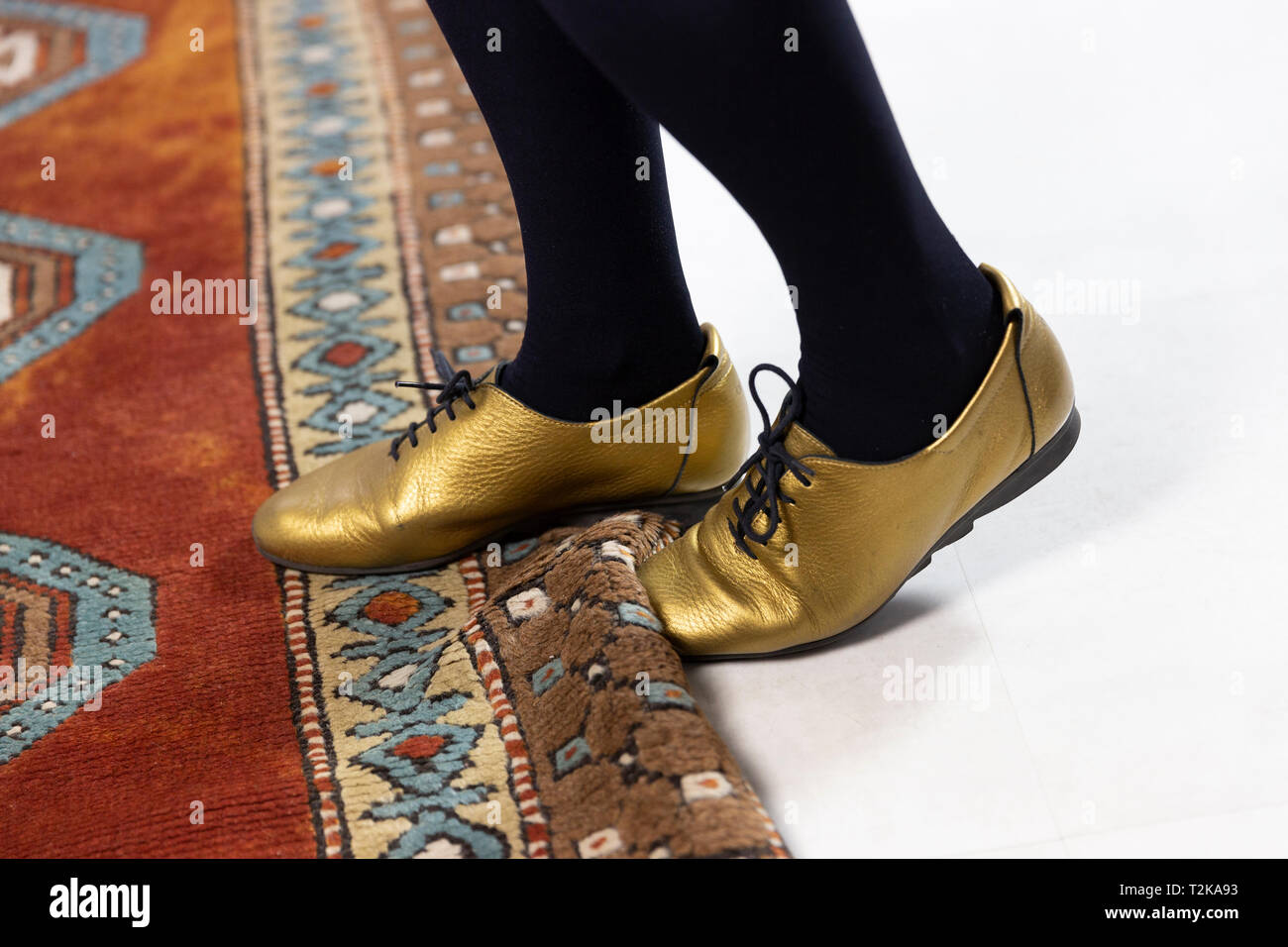 100 foot fall hi-res stock photography and images - Alamy