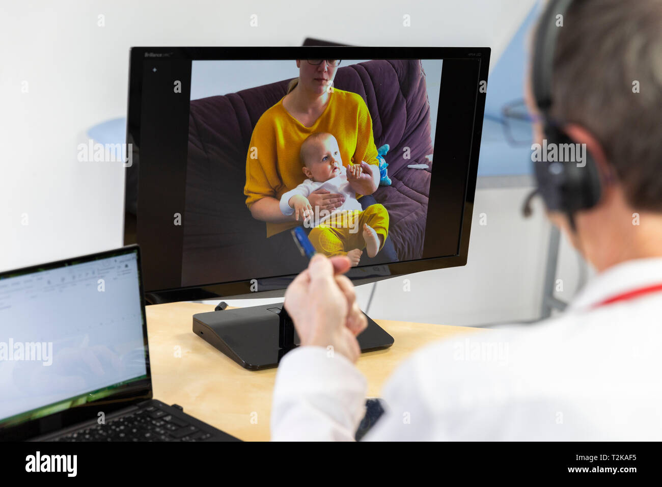 Pediatric video consultation Stock Photo - Alamy