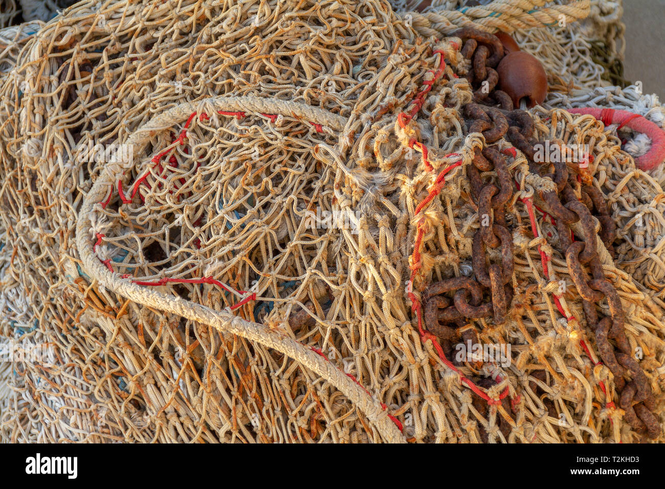 full frame picture showing a tangled fishing net Stock Photo - Alamy