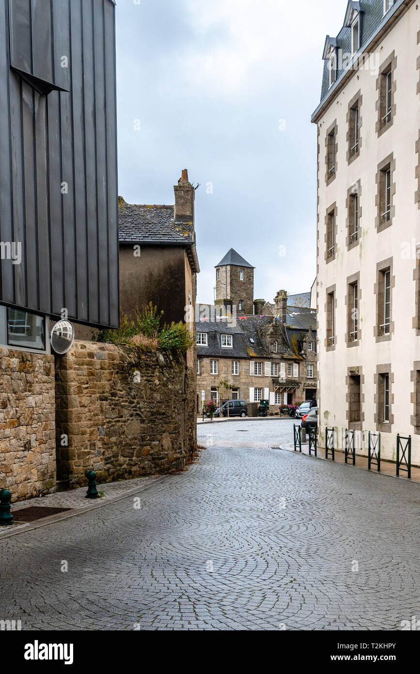 Roscoff, France - July 29, 2018: Picturesque street in the town of ...