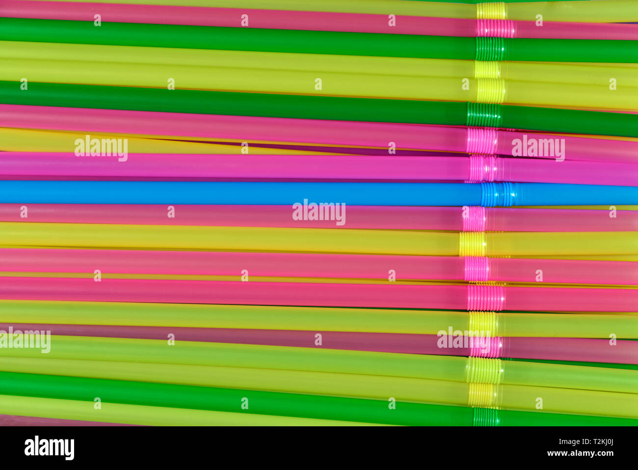 Bunch of straws hi-res stock photography and images - Alamy