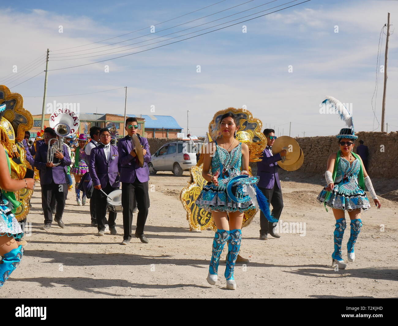 UYUNI, BO - CIRCA OCT 2018 - Popular parade with masks in Colchani ...