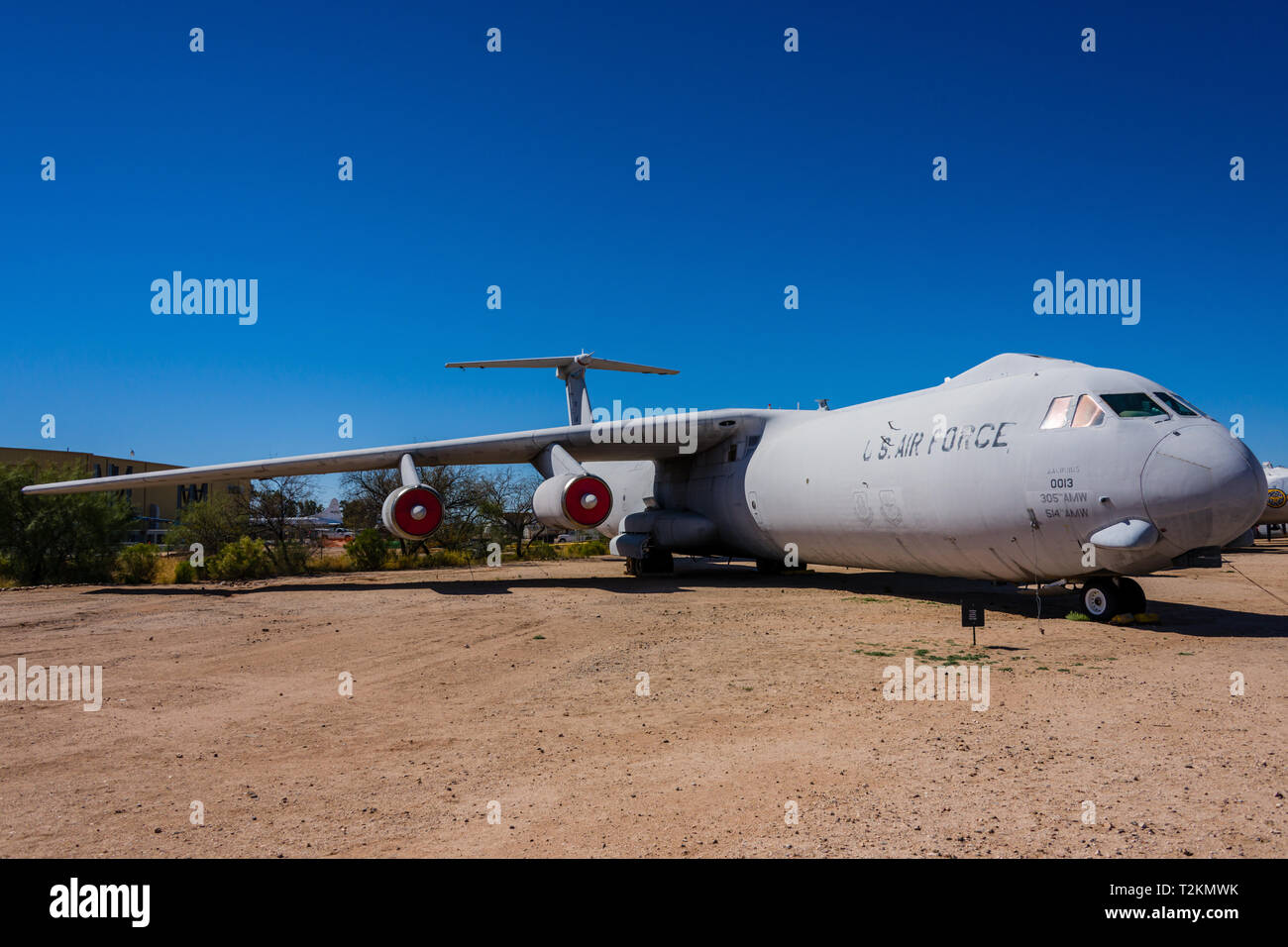 Lockheed C-141B Starlifter Stock Photo - Alamy