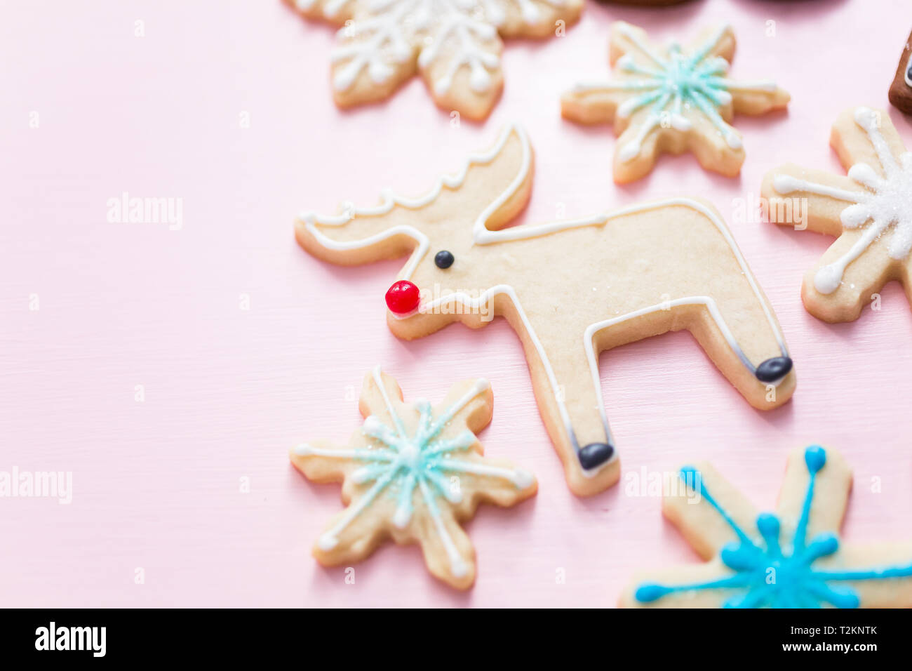 Christmas cookies decorated with royal icing Stock Photo - Alamy