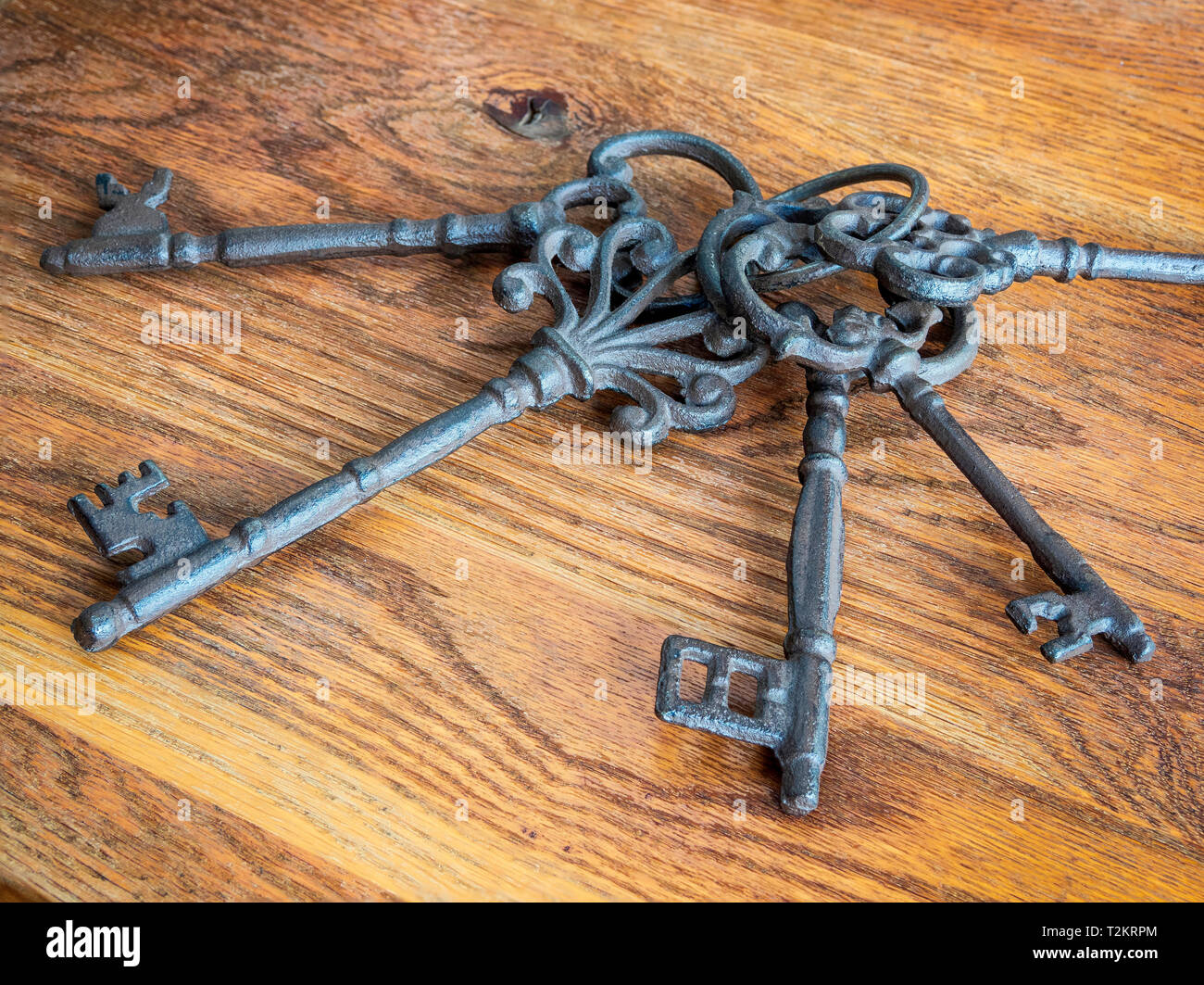 bunch of old keys Stock Photo - Alamy