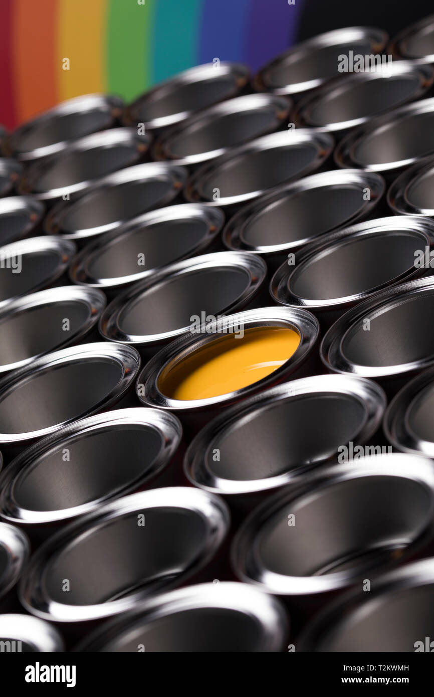 Open cans paint color samples hi-res stock photography and images - Alamy