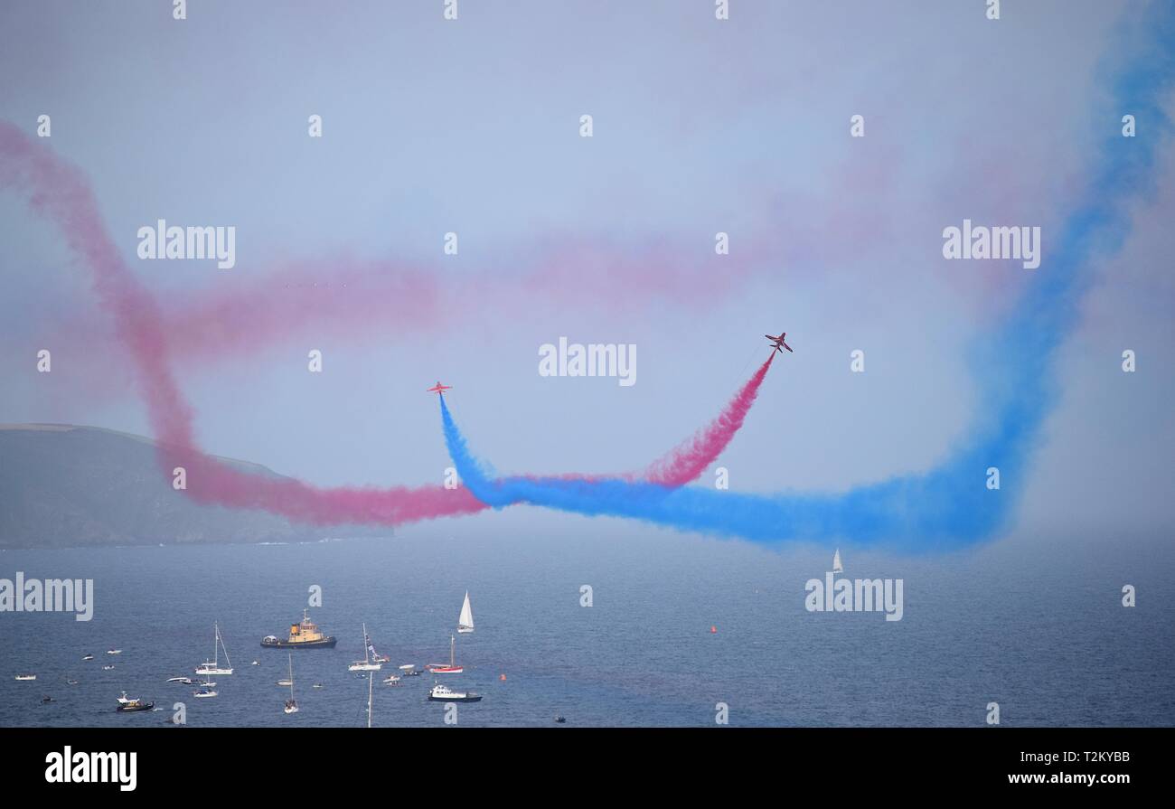 Red Arrows aerobatic display 170817 Stock Photo - Alamy