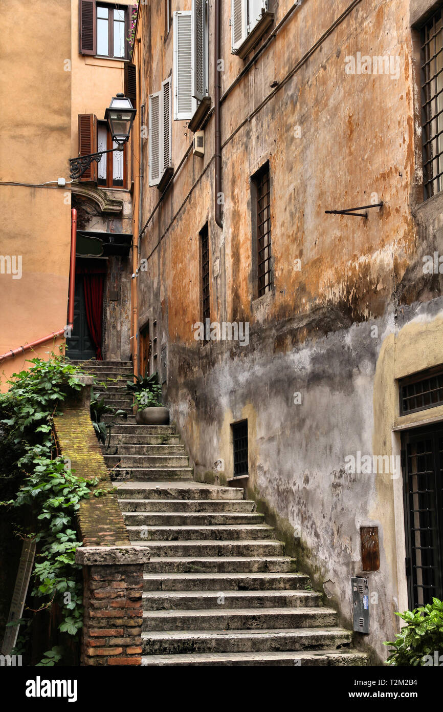 Parione hi-res stock photography and images - Alamy