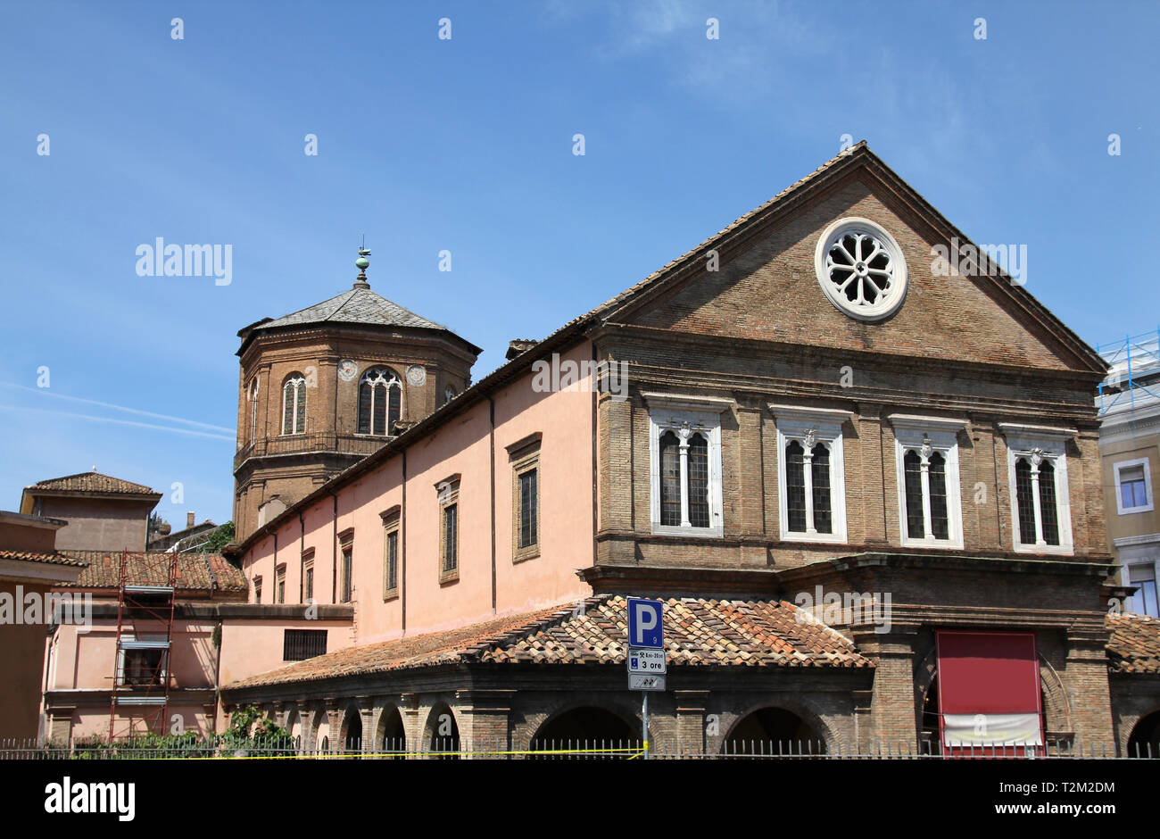 Rome, Italy. Medieval hospital - Santo Spirito in Sassia. Borgo ...