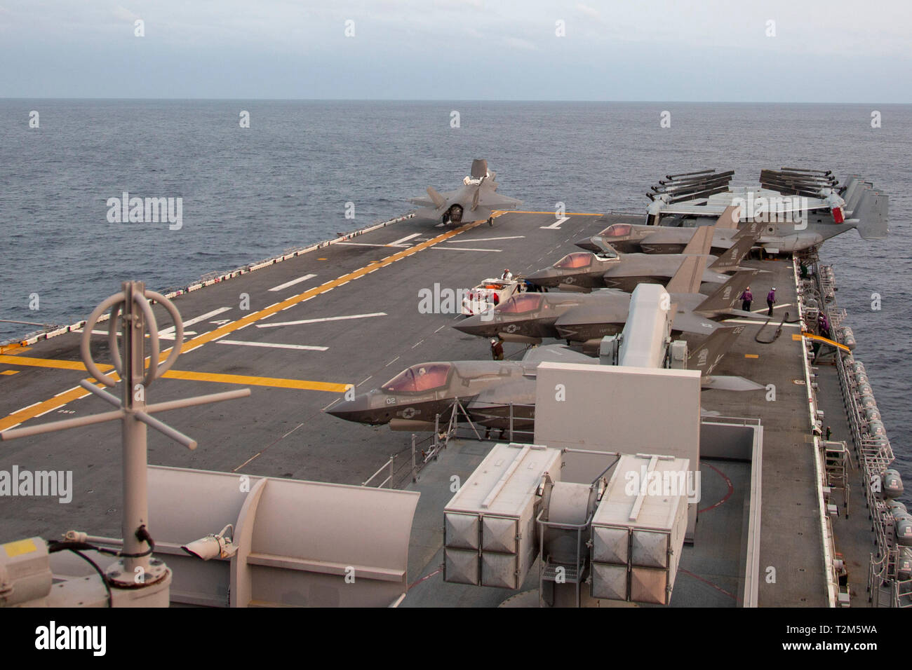 Vmfa 121 marine fighter attack squadron 121 hi-res stock photography ...