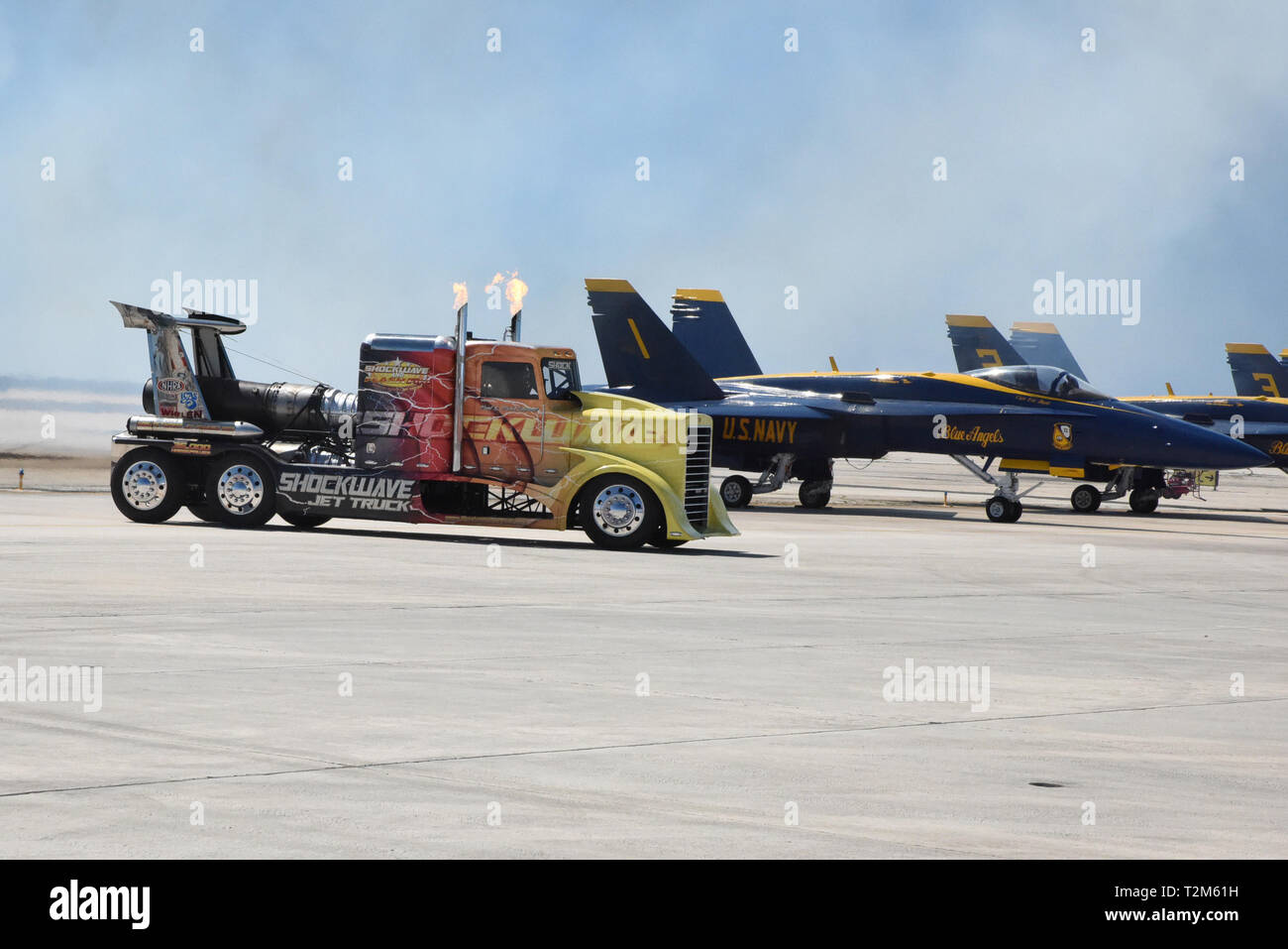 Shockwave jet truck hi-res stock photography and images - Alamy