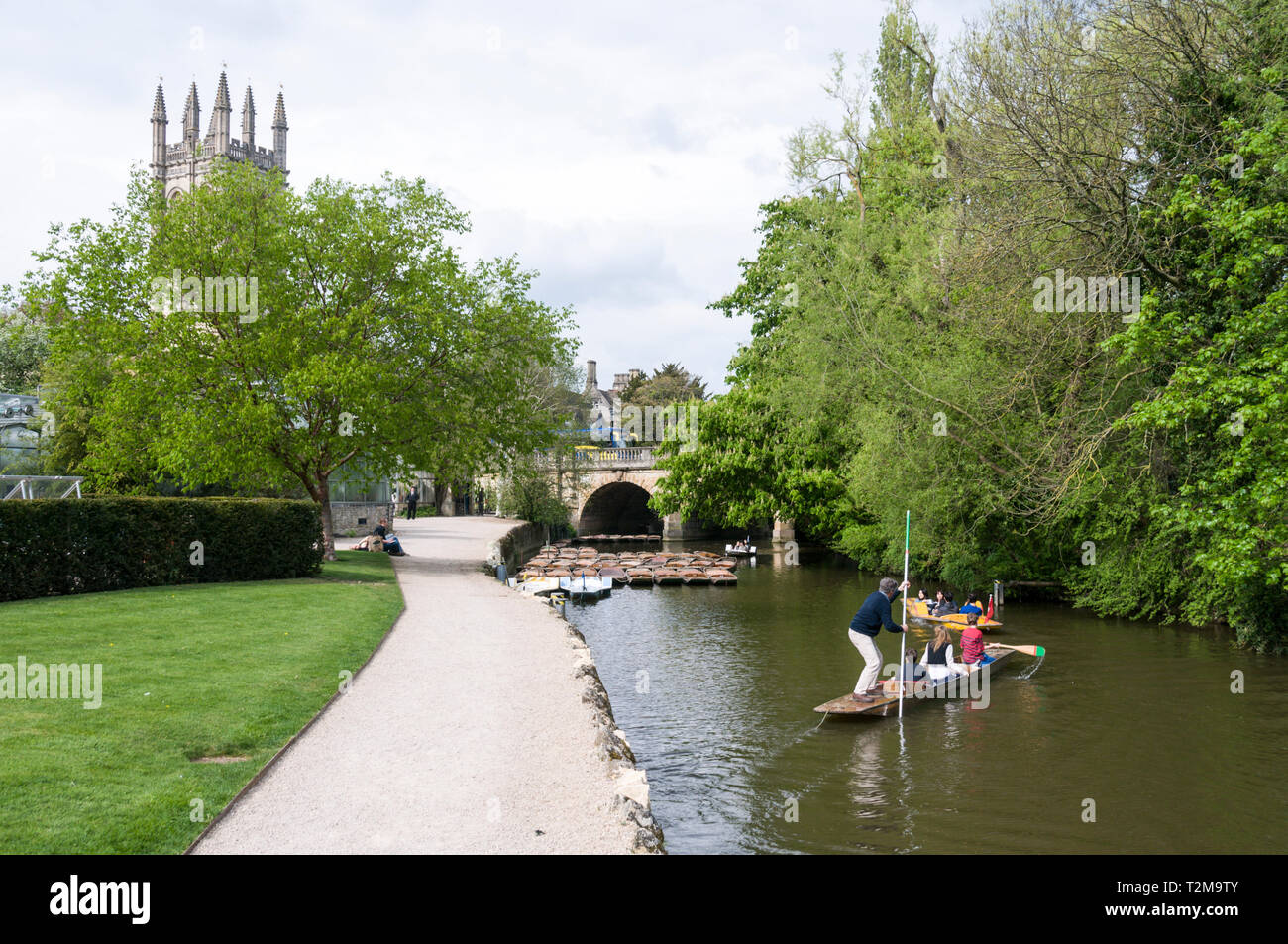 Punting in oxford hi-res stock photography and images - Alamy