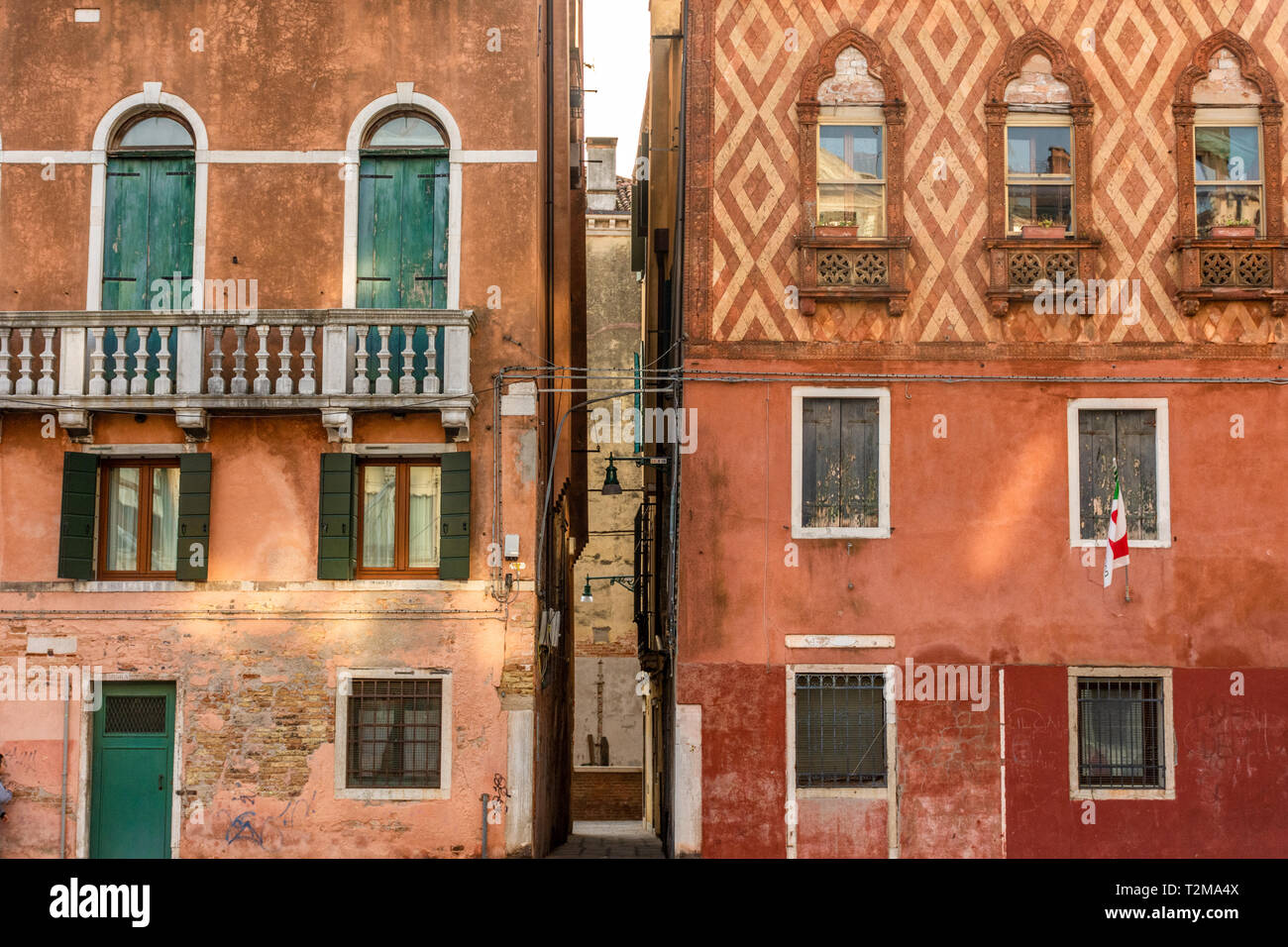 Italy, Venice, view of palace in typical Venetian style Stock Photo - Alamy
