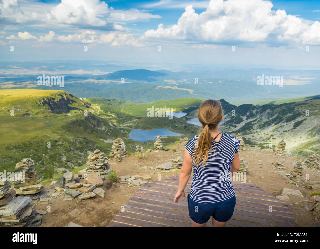 Outdoor mountains hi-res stock photography and images - Alamy