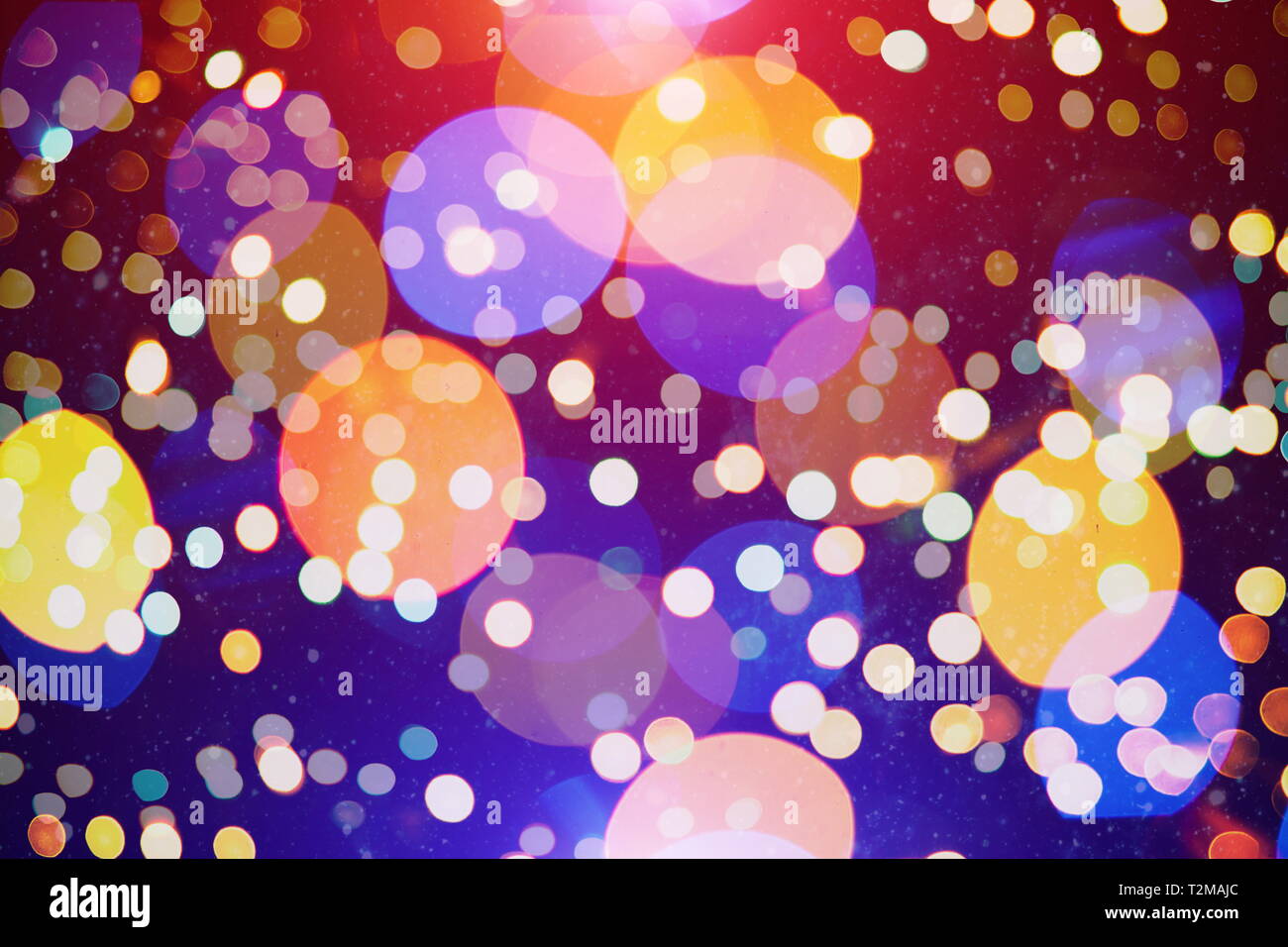 Christmas light background. Holiday glowing backdrop. Defocused ...
