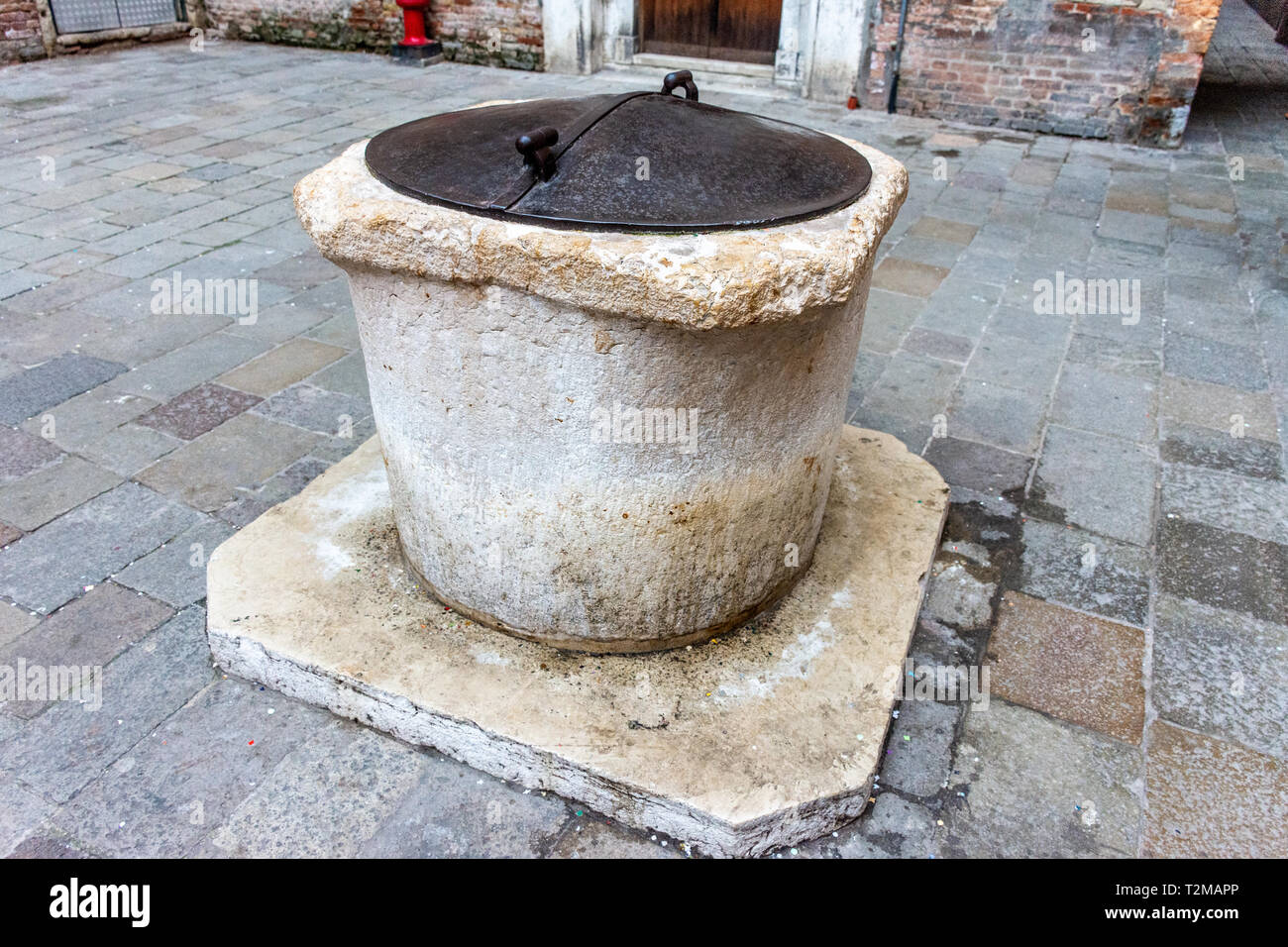 Venezia well gothic hi-res stock photography and images - Alamy
