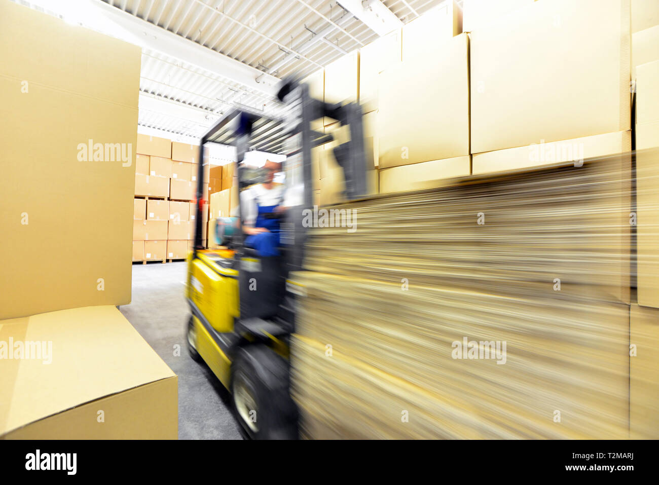 Forklift driver hi-res stock photography and images - Alamy