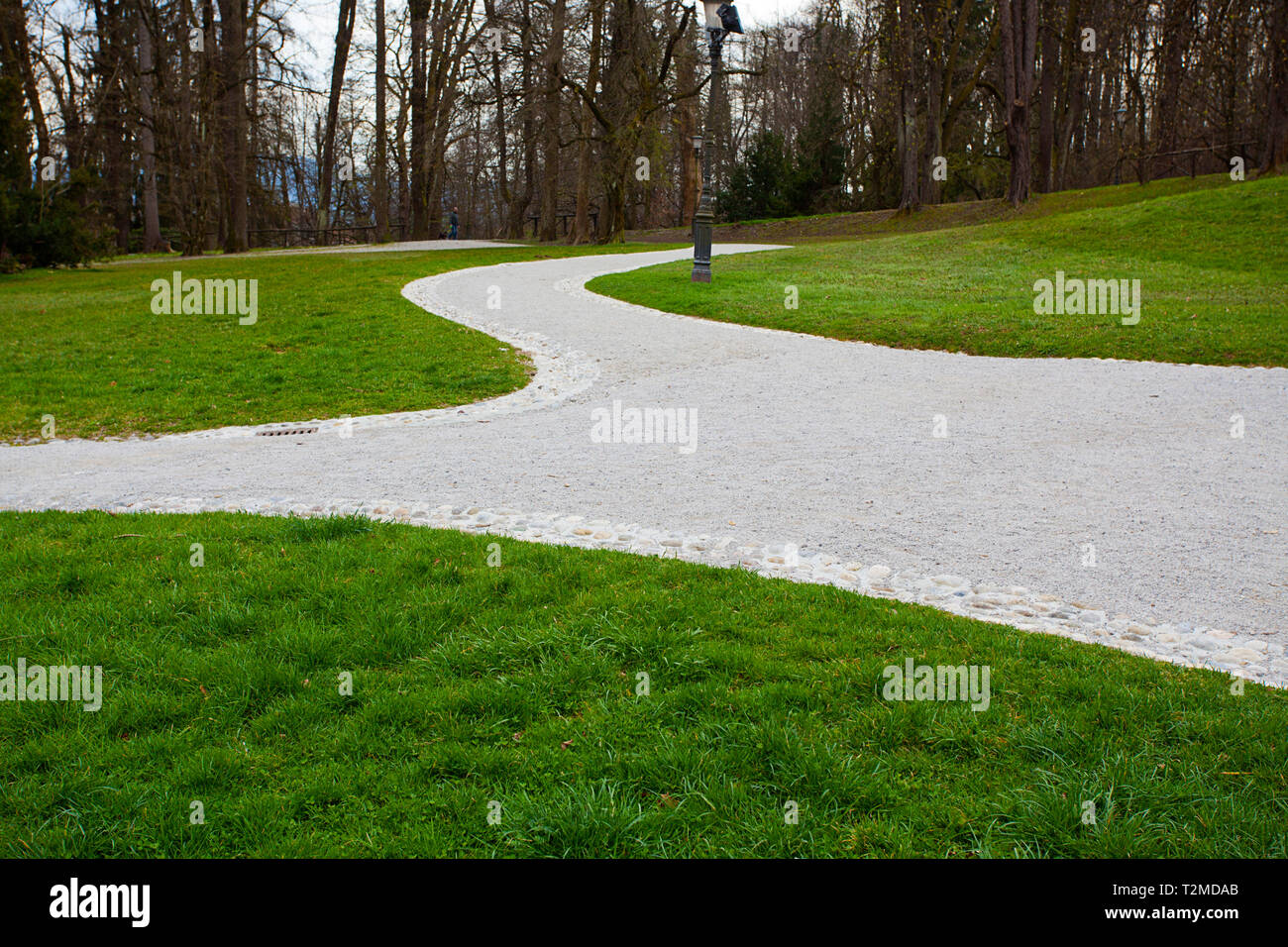Walking left to right hi-res stock photography and images - Alamy