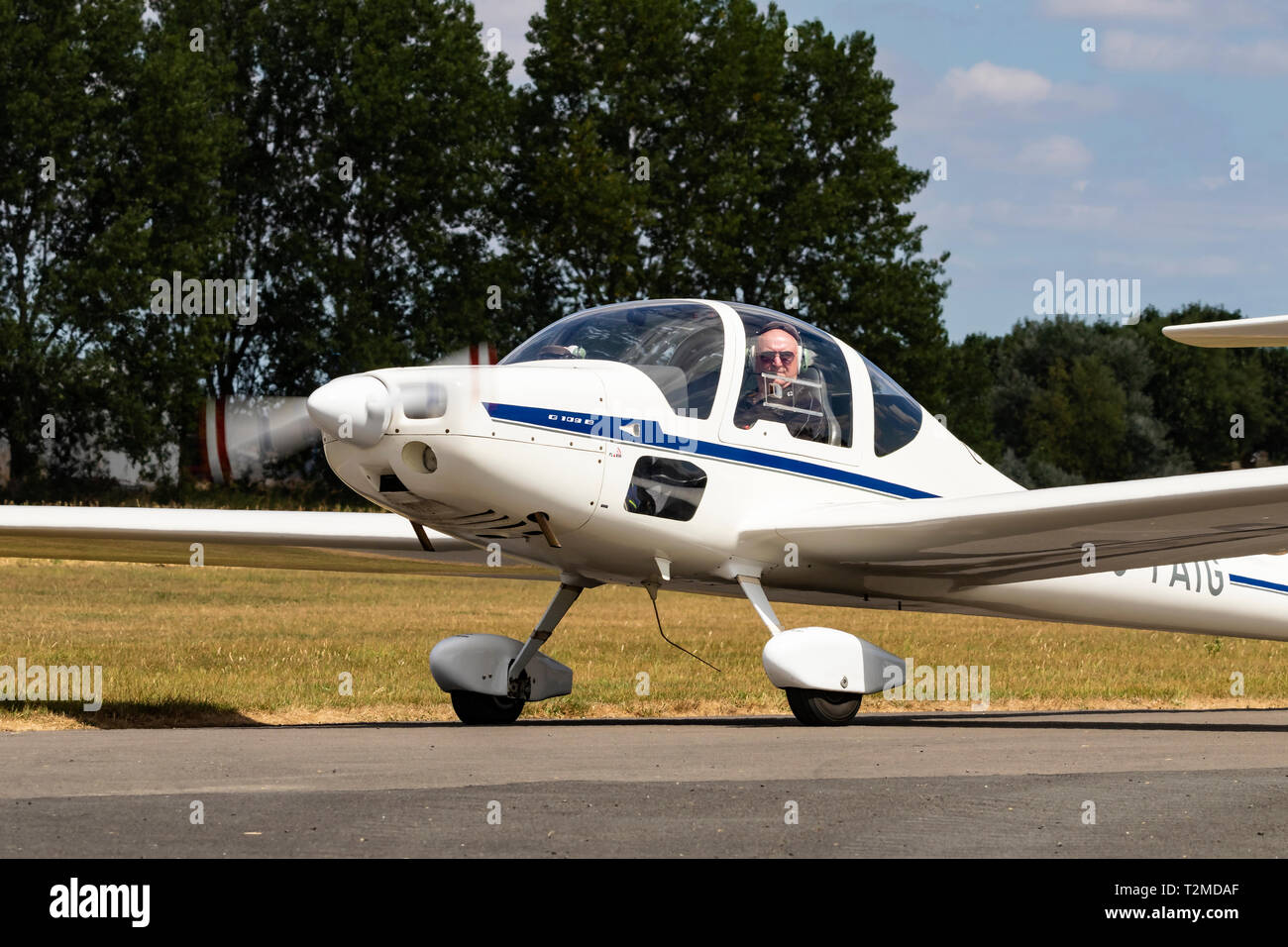 Touring motor glider hi-res stock photography and images - Alamy