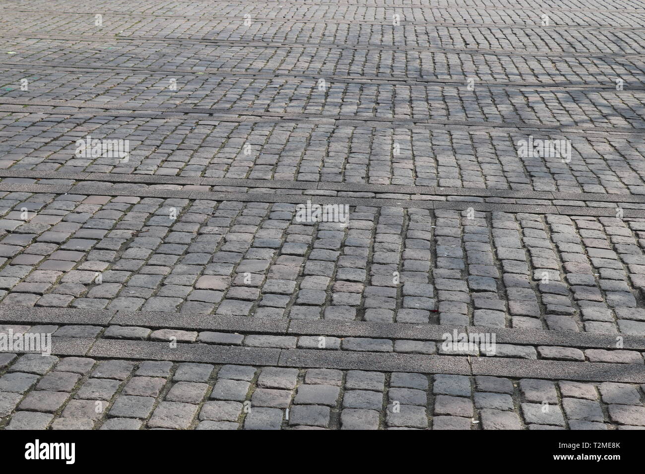Cobblestone roads hi-res stock photography and images - Alamy