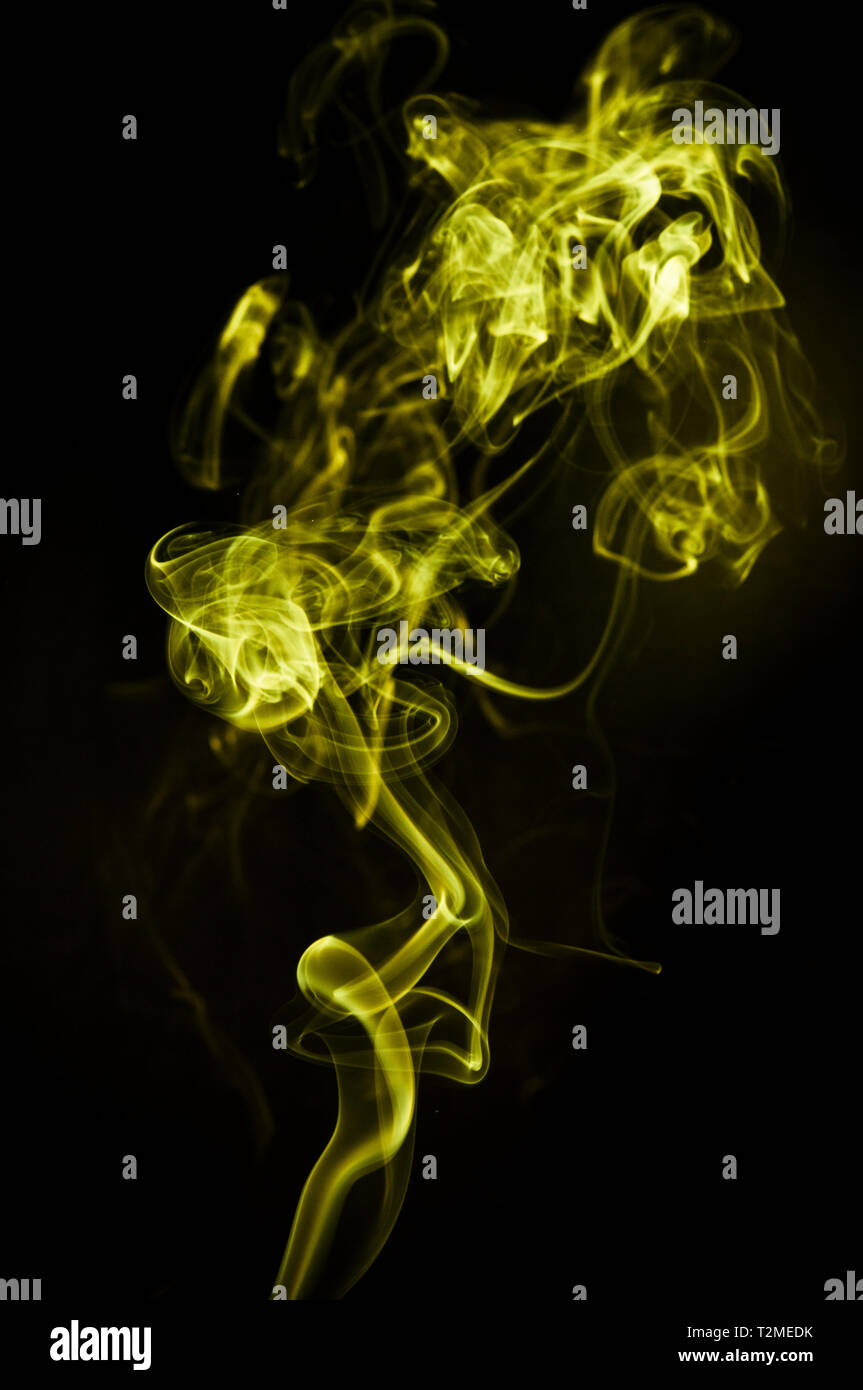 Smoke swirl hi-res stock photography and images - Alamy