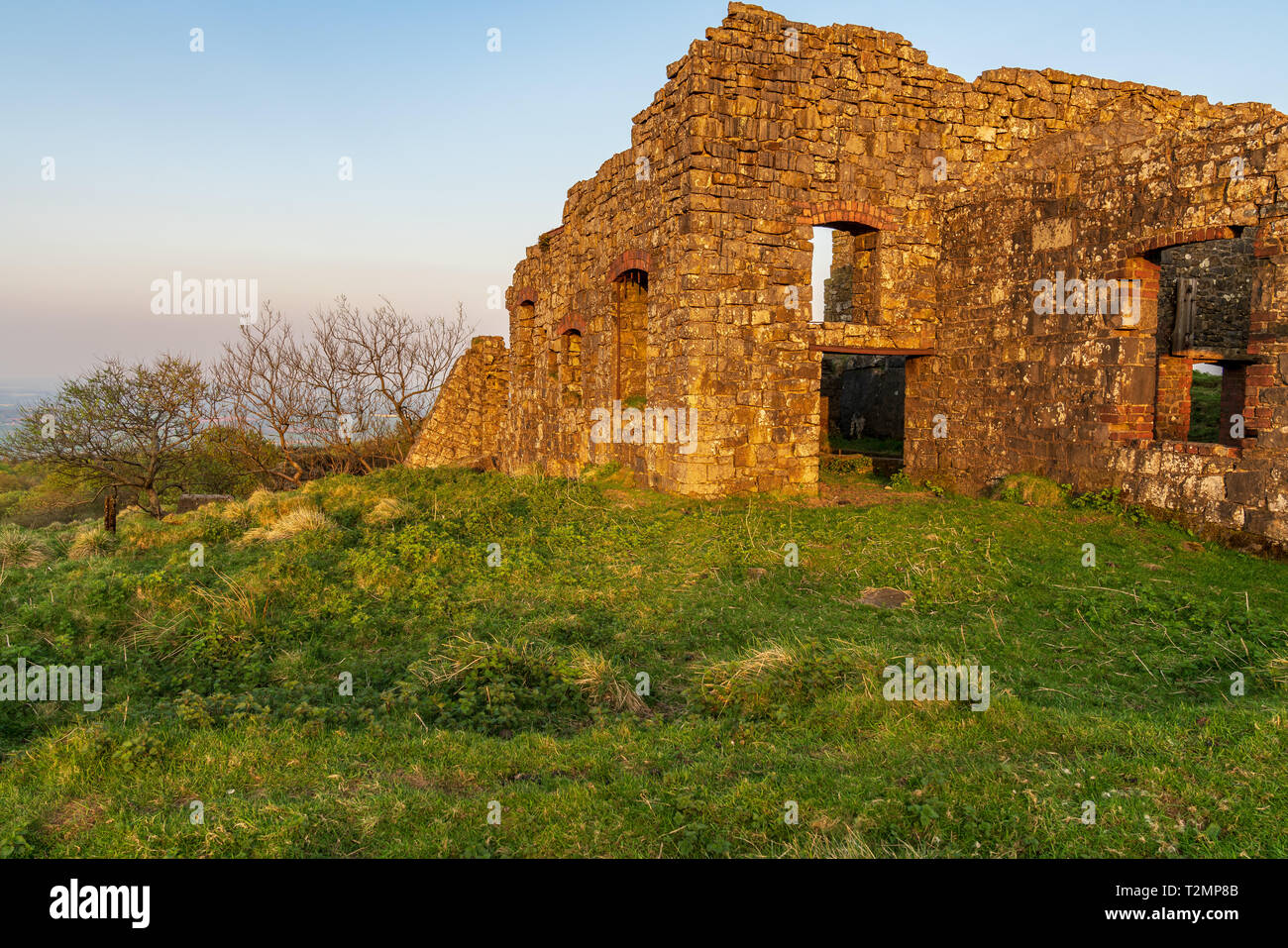 Stone buldings hi-res stock photography and images - Alamy