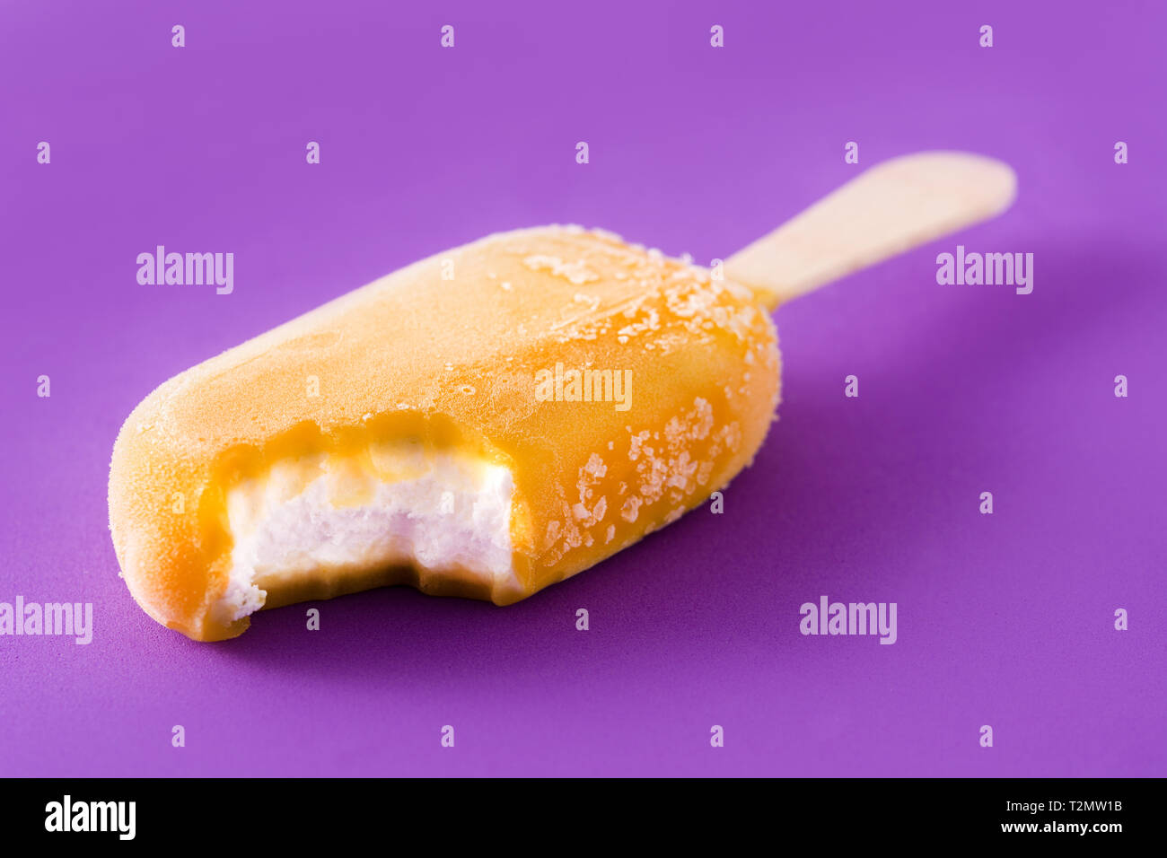 Popsicle bite hi-res stock photography and images - Alamy