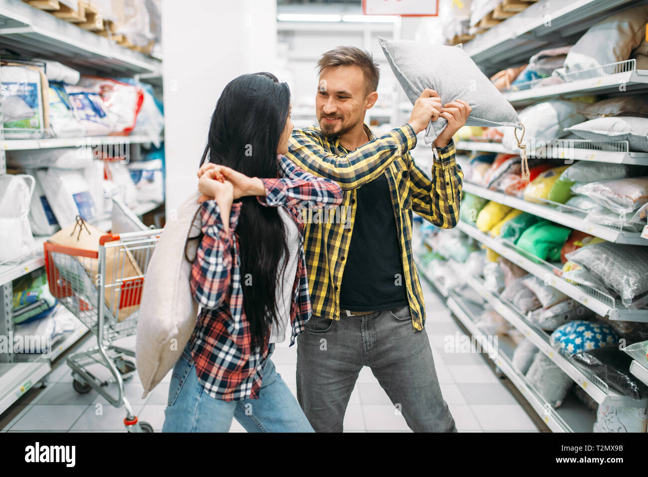 Shopping Fight Stock Photos & Shopping Fight Stock Images - Alamy
