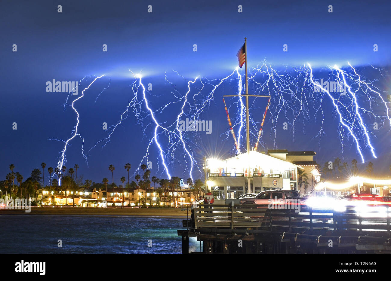 Santa barbara lightning storm hi-res stock photography and images - Alamy