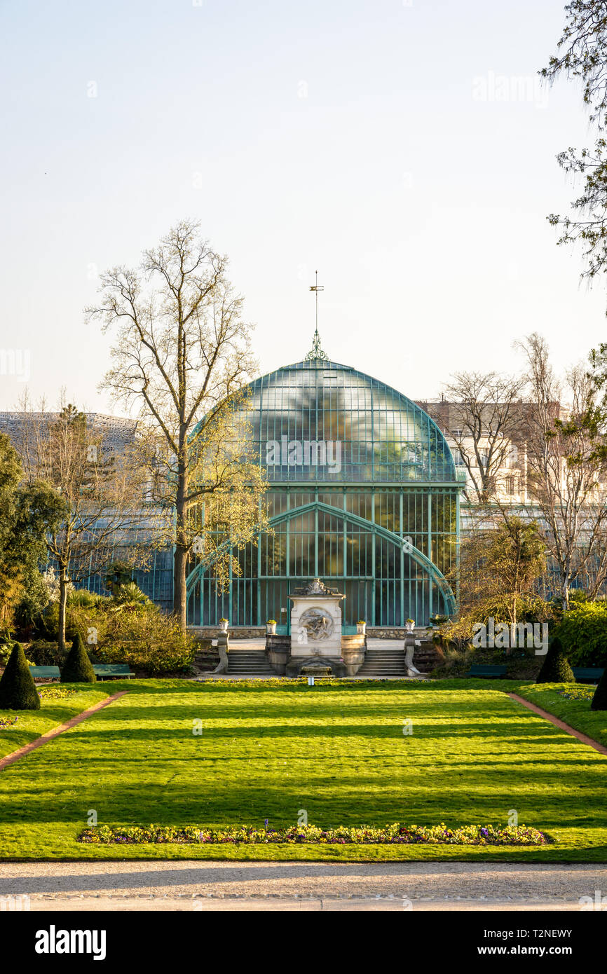Tall greenhouse hi-res stock photography and images - Alamy