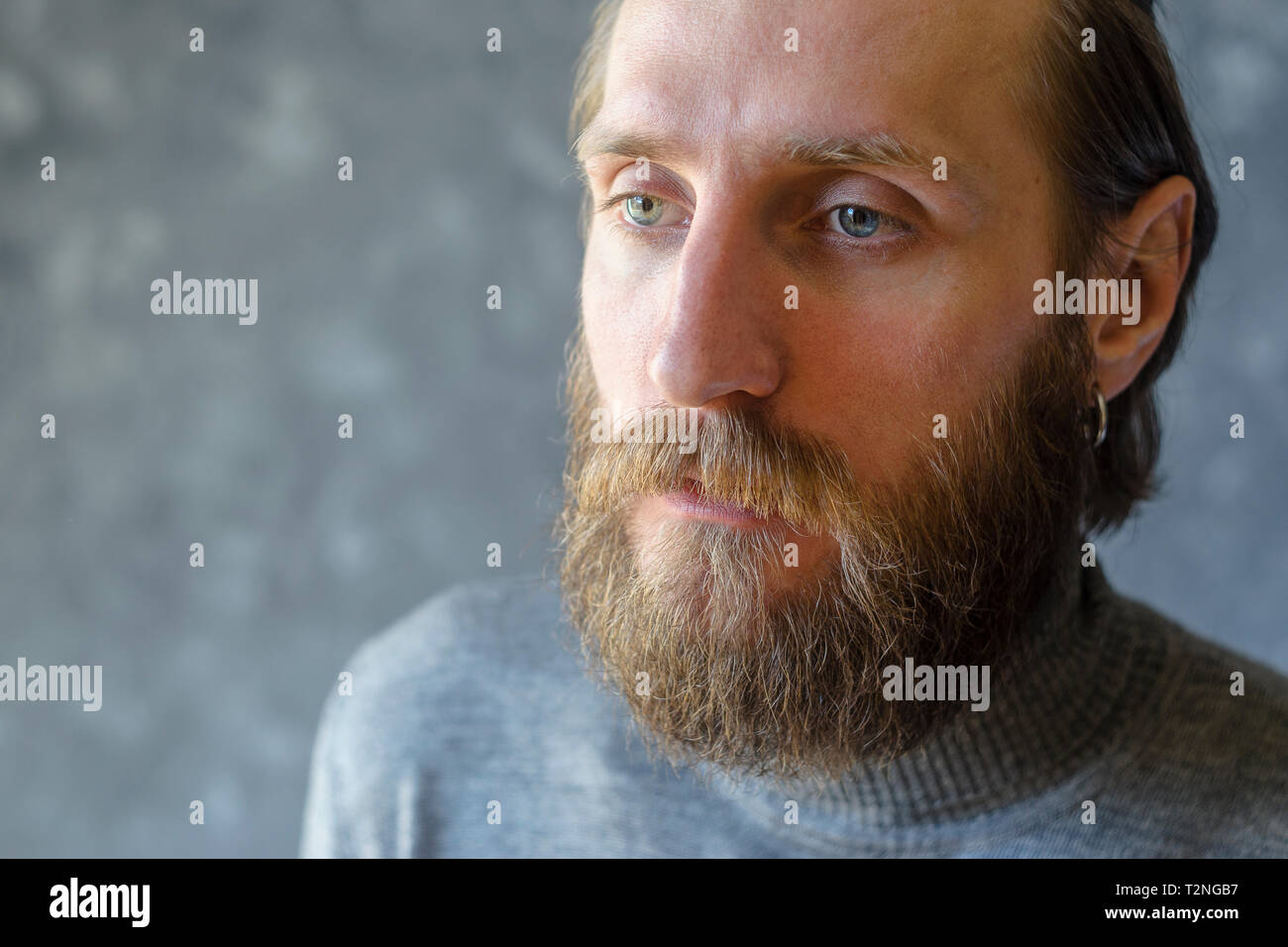Indifferent face hi-res stock photography and images - Alamy