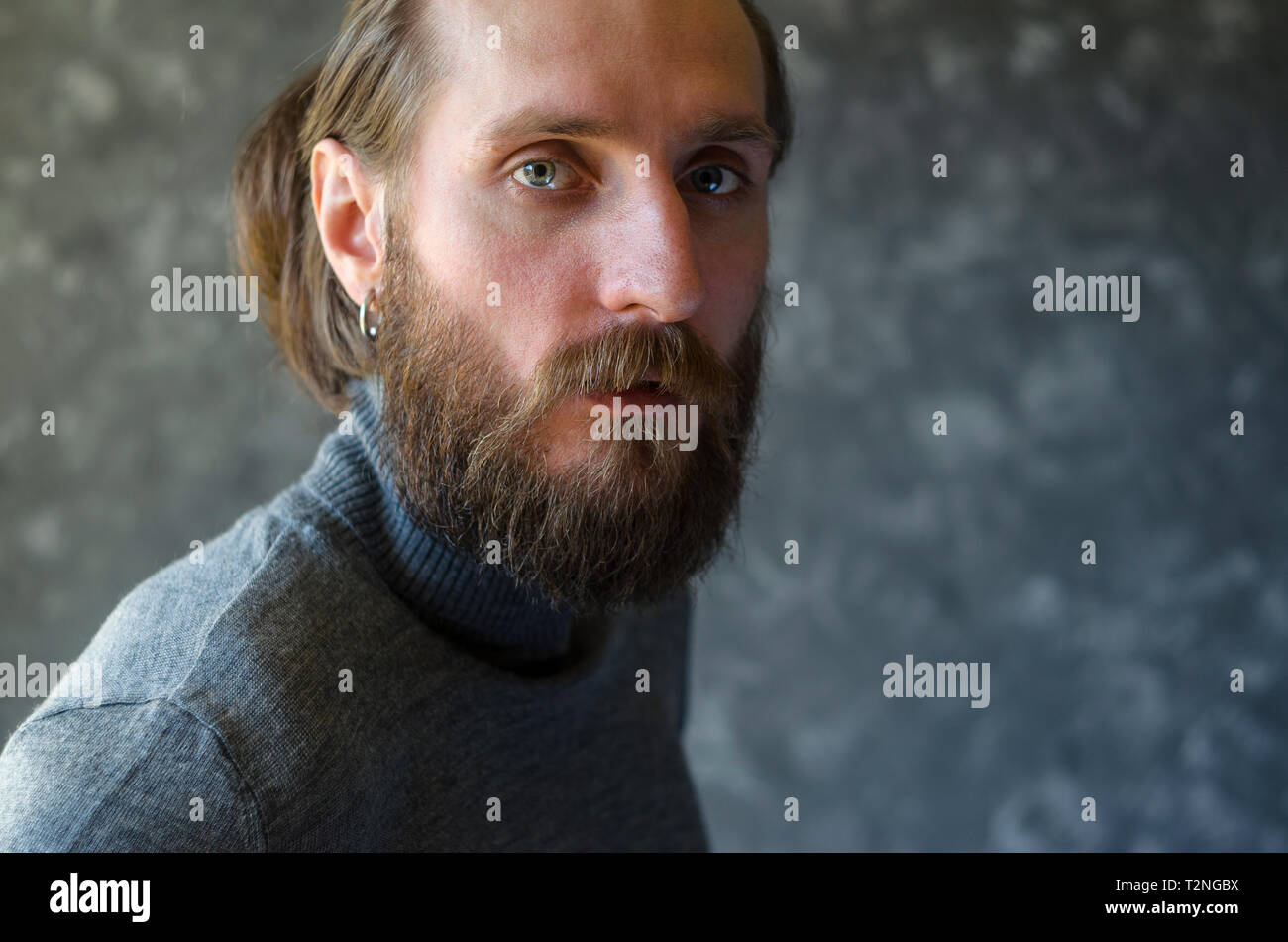 Haughty look hi-res stock photography and images - Alamy