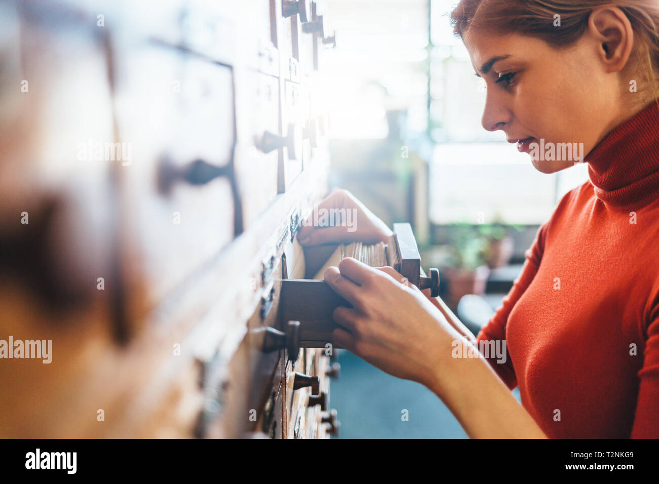 Librarian High Resolution Stock Photography and Images - Alamy