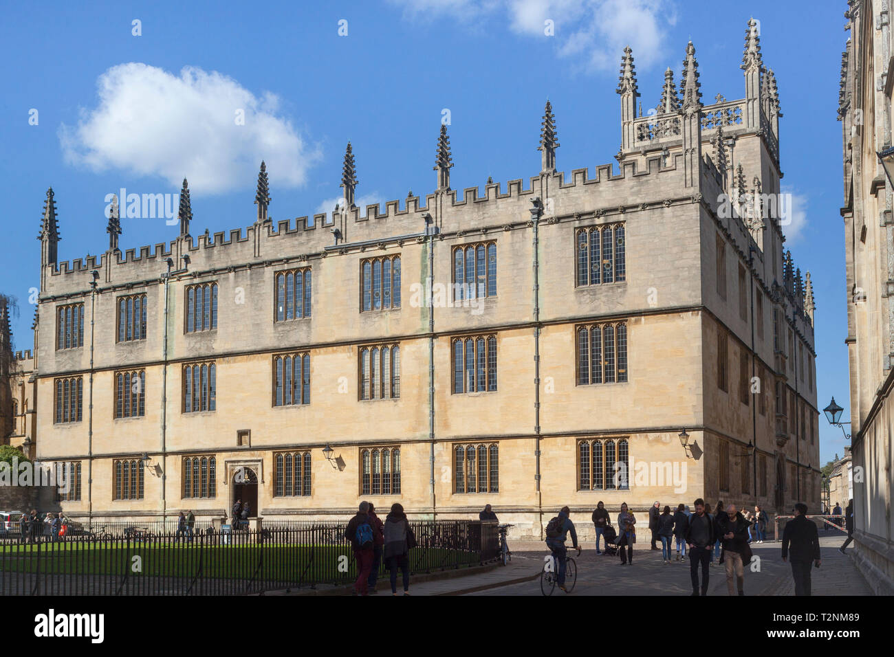 The Bodleian Library from Catte Street, Oxford Stock Photo - Alamy