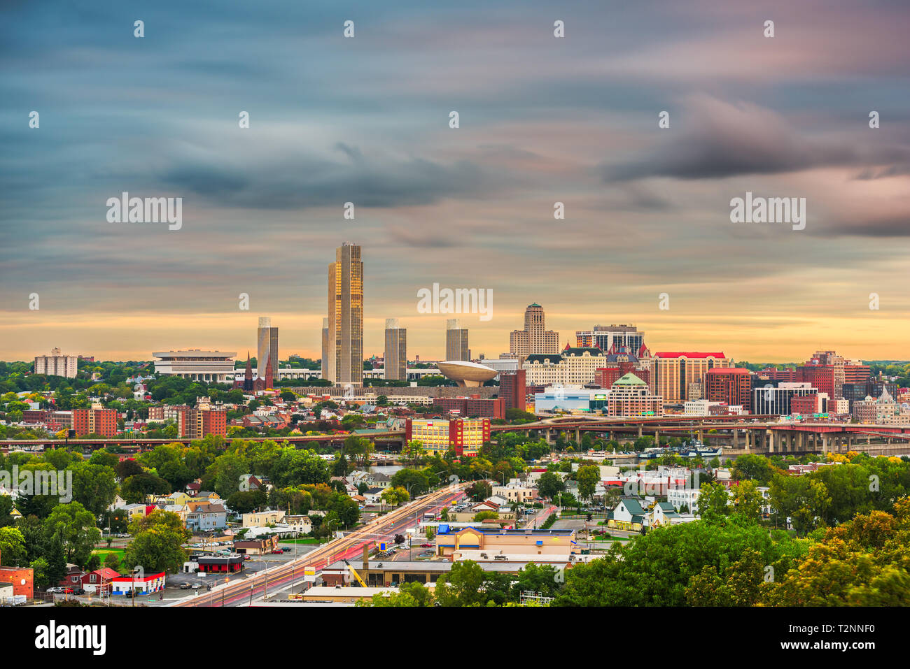 Albany, New York, USA downtown city skyline at dusk Stock Photo - Alamy