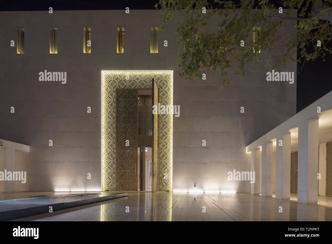 entrance to prayer hall, Msheireb Jumaa Mosque, Doha, Qatar Stock Photo ...