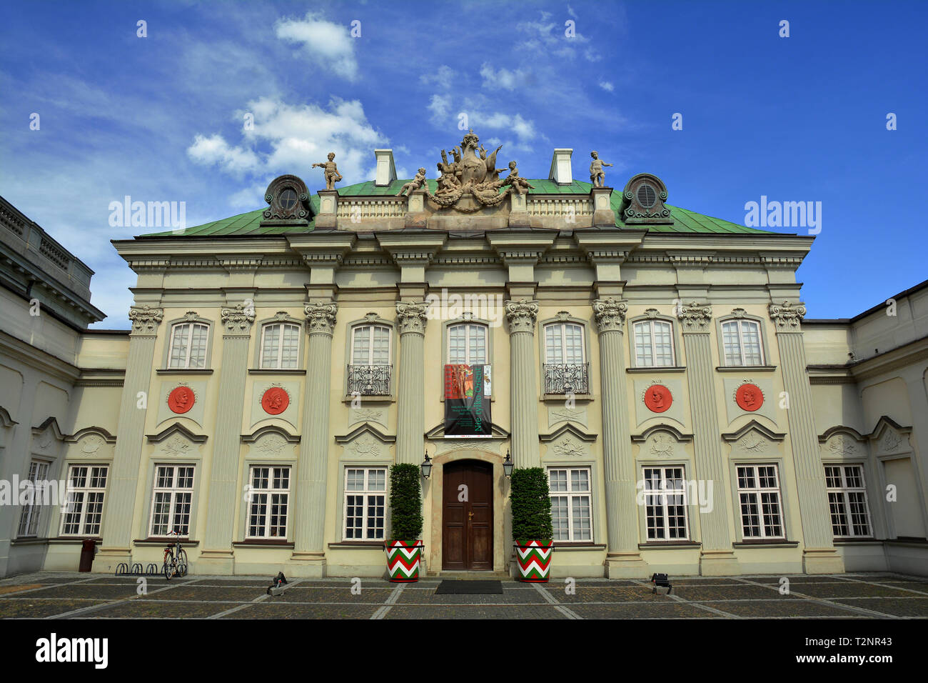 Copper roof palace warsaw hi-res stock photography and images - Alamy