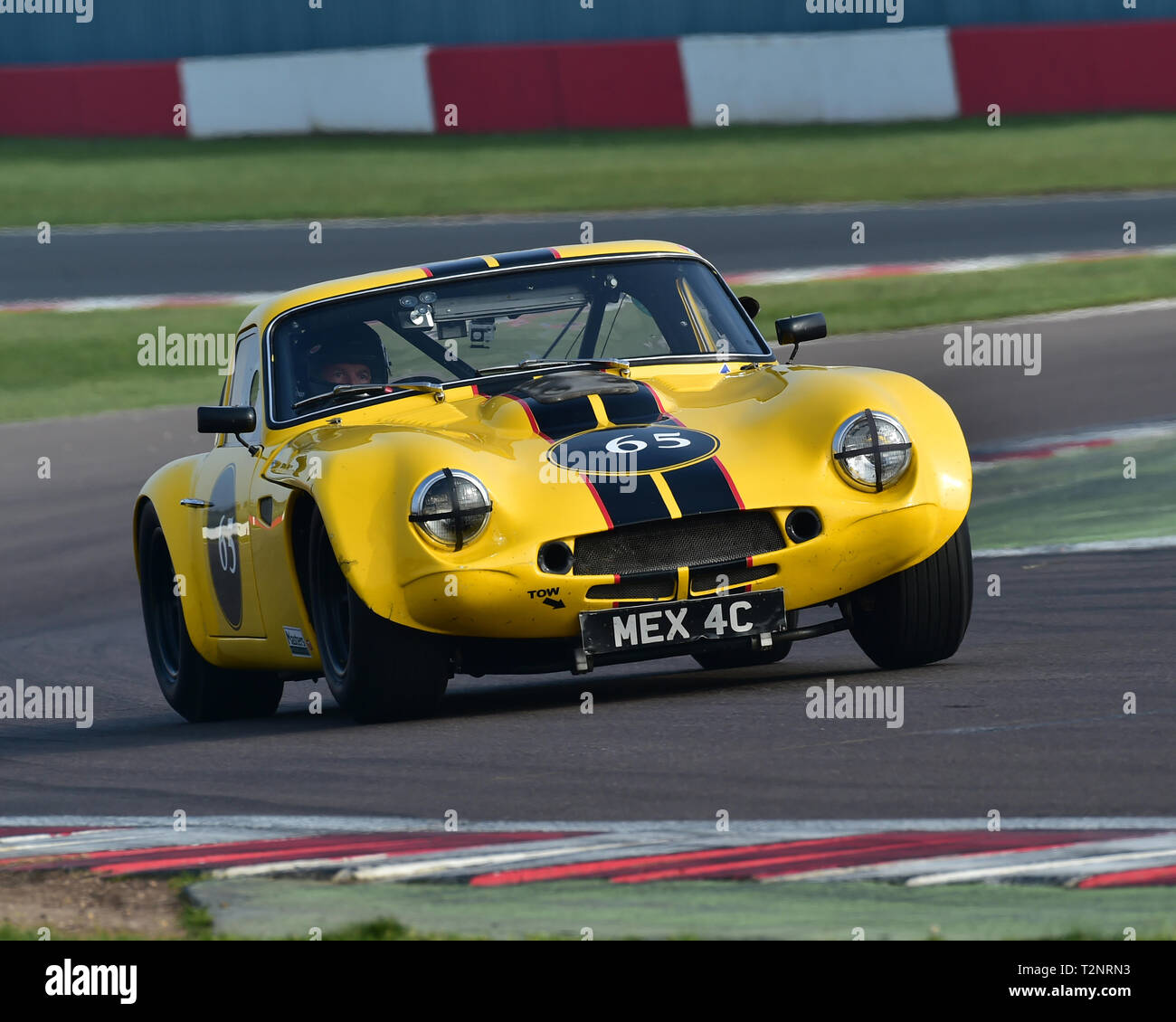 Peter Thompson, TVR Griffith, Guards Trophy, HSCC, Season Opener ...