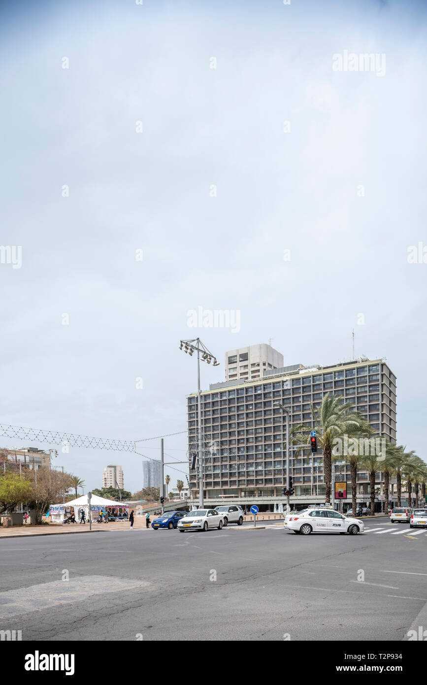 Israel, Tel Aviv-Yafo - 30 March 2019: Tel Aviv city hall designed in ...