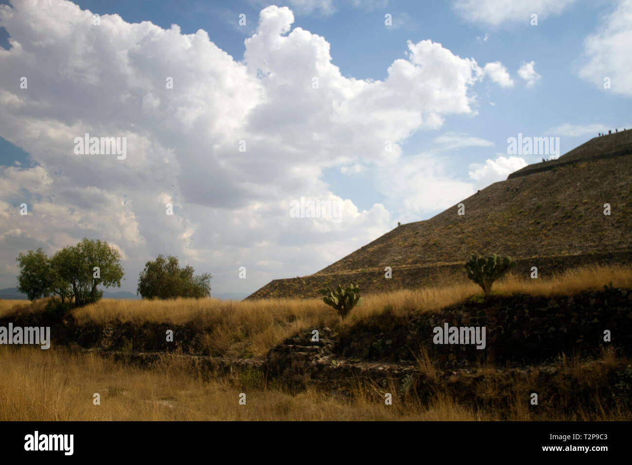 Pyramid of the sun tenochtitlan hi-res stock photography and images - Alamy