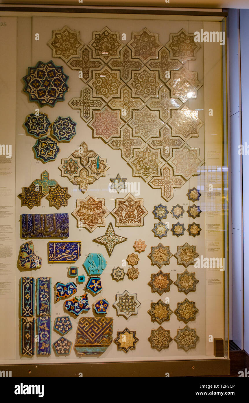 Iran tiles hi-res stock photography and images - Alamy