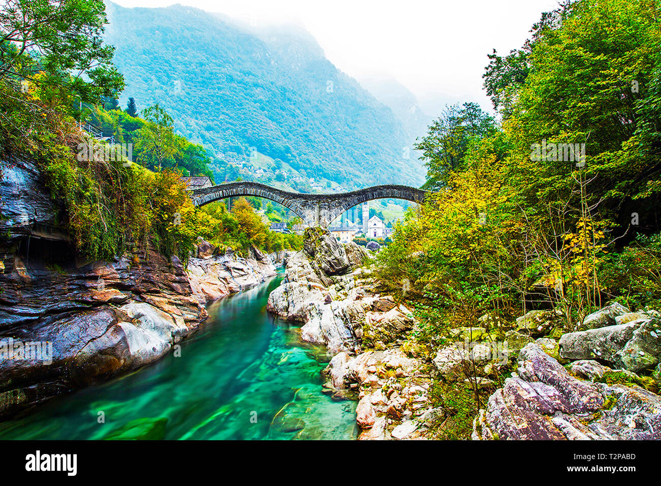 The italian swiss border hi-res stock photography and images - Alamy